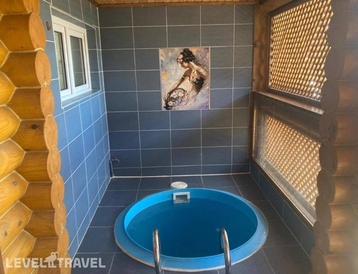 Rus Wood House * (Сириус, Россия), забронировать тур в отель – цены ...